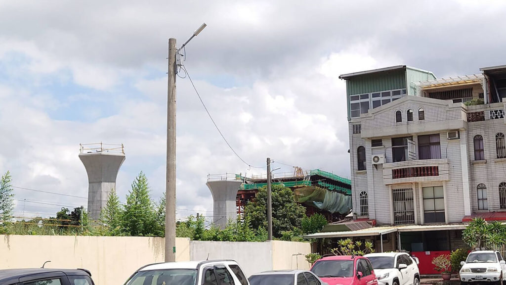 嘉市鐵路高架化施工疑釀3戶鄰損 鐵道局會勘釐清 – 芋傳媒 TaroNews