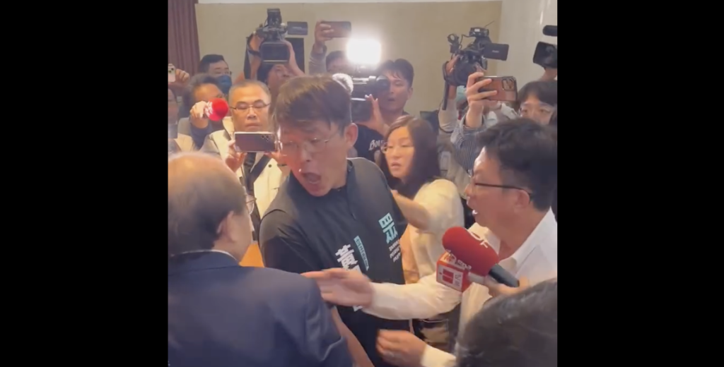 《曾韋禎專欄》黃國昌的101招 – 芋傳媒 TaroNews