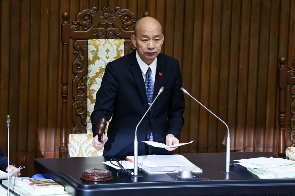 立院三讀 幣商須登記洗錢防制違者最重關2年 – 芋傳媒 TaroNews