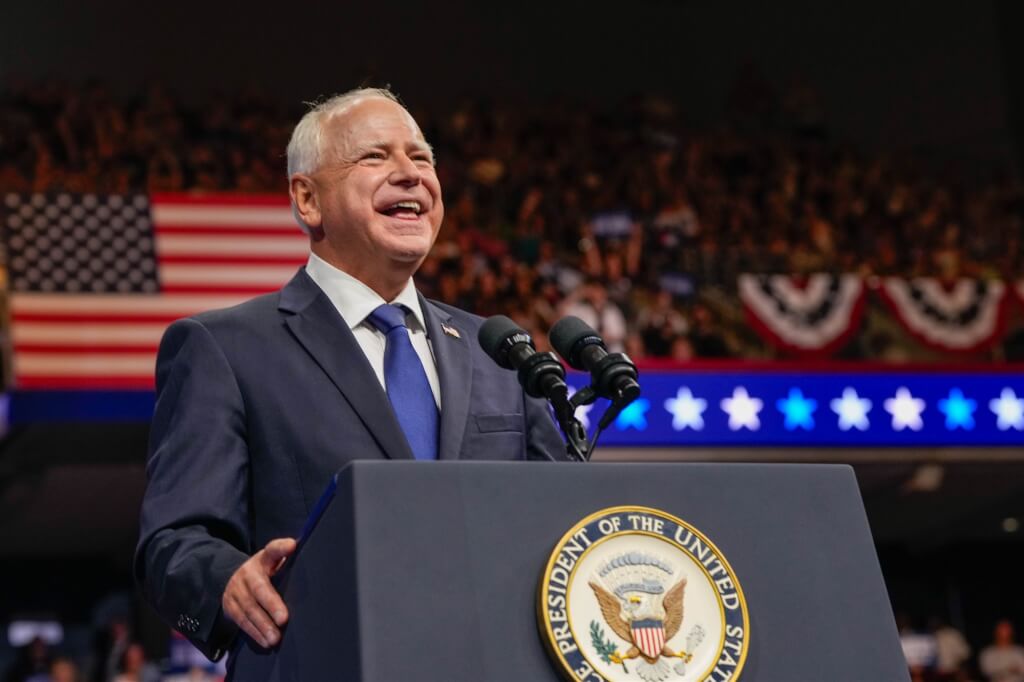 美副總統辯論5大看點 華茲范斯砲火瞄準對方爭議言行 – 芋傳媒 TaroNews