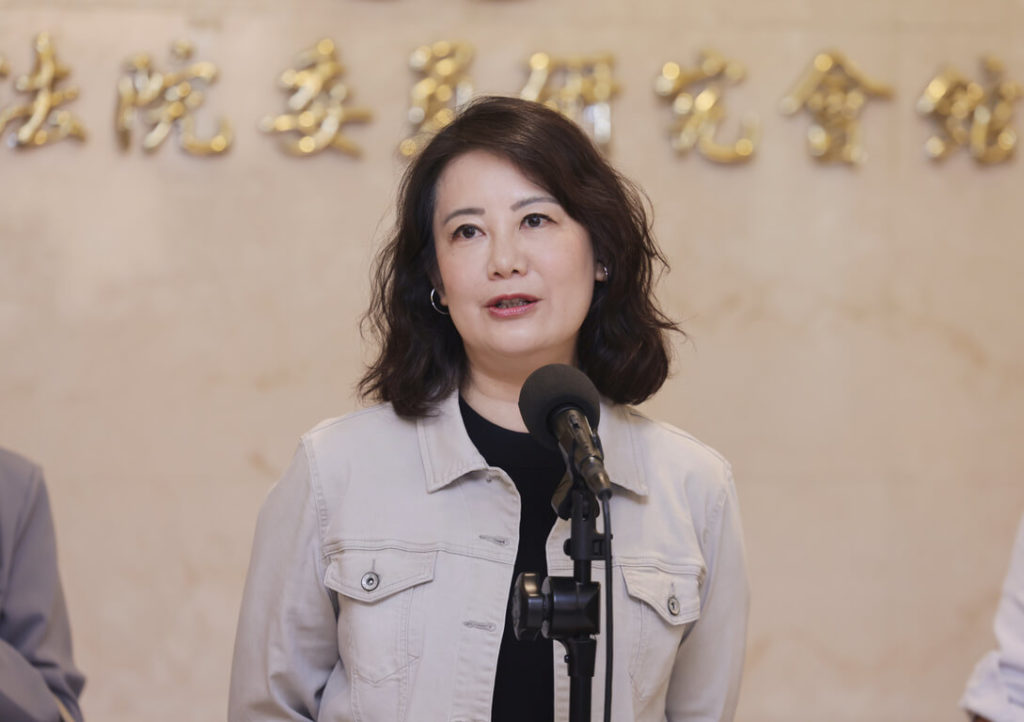 傳中國邀藝人組黨參選 吳思瑤：若被滲透災難難想像 – 芋傳媒 TaroNews