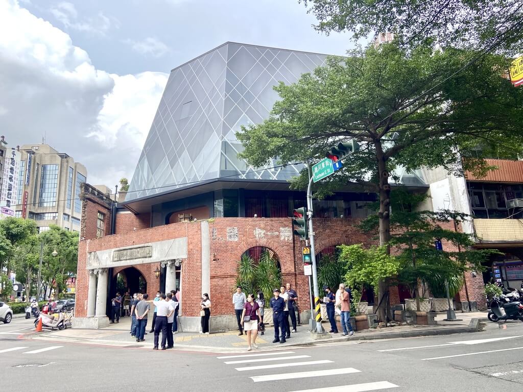 台中2女大生遭撞1死1傷 巨業客運5年已釀2死 – 芋傳媒 TaroNews