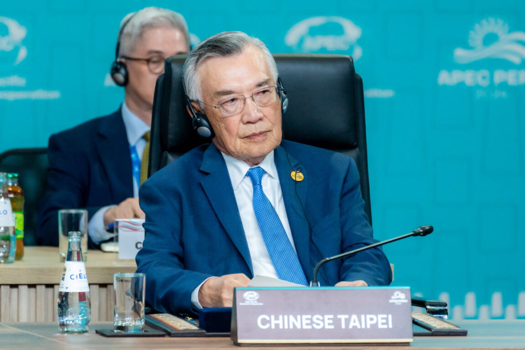 秘魯APEC年會落幕 林信義：有和習近平打招呼 – 芋傳媒 TaroNews