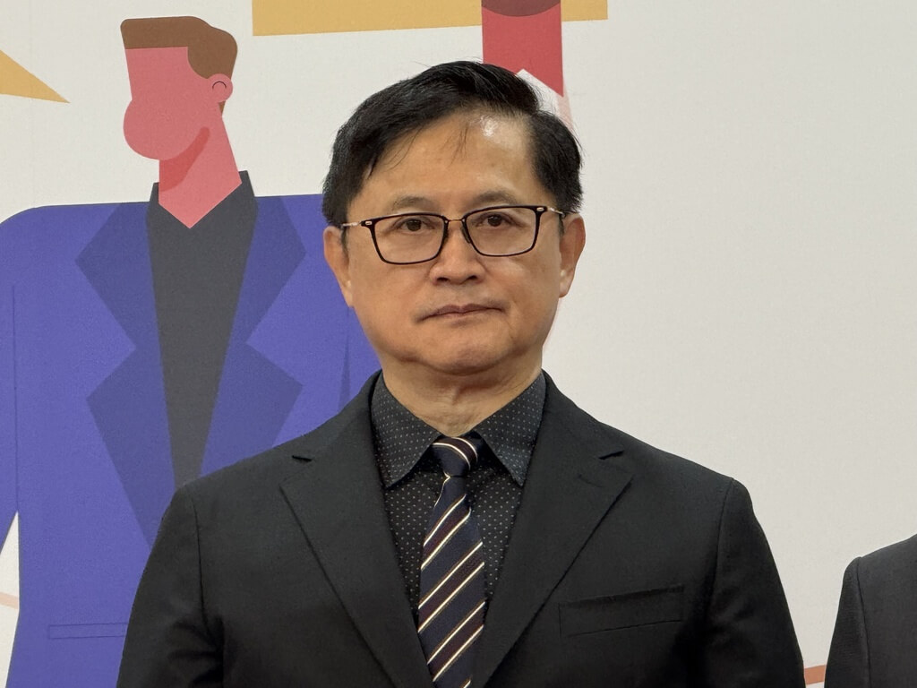 批徐榛蔚演苦旦戲 童子賢：當時縣長不是她是傅崐萁 – 芋傳媒 TaroNews