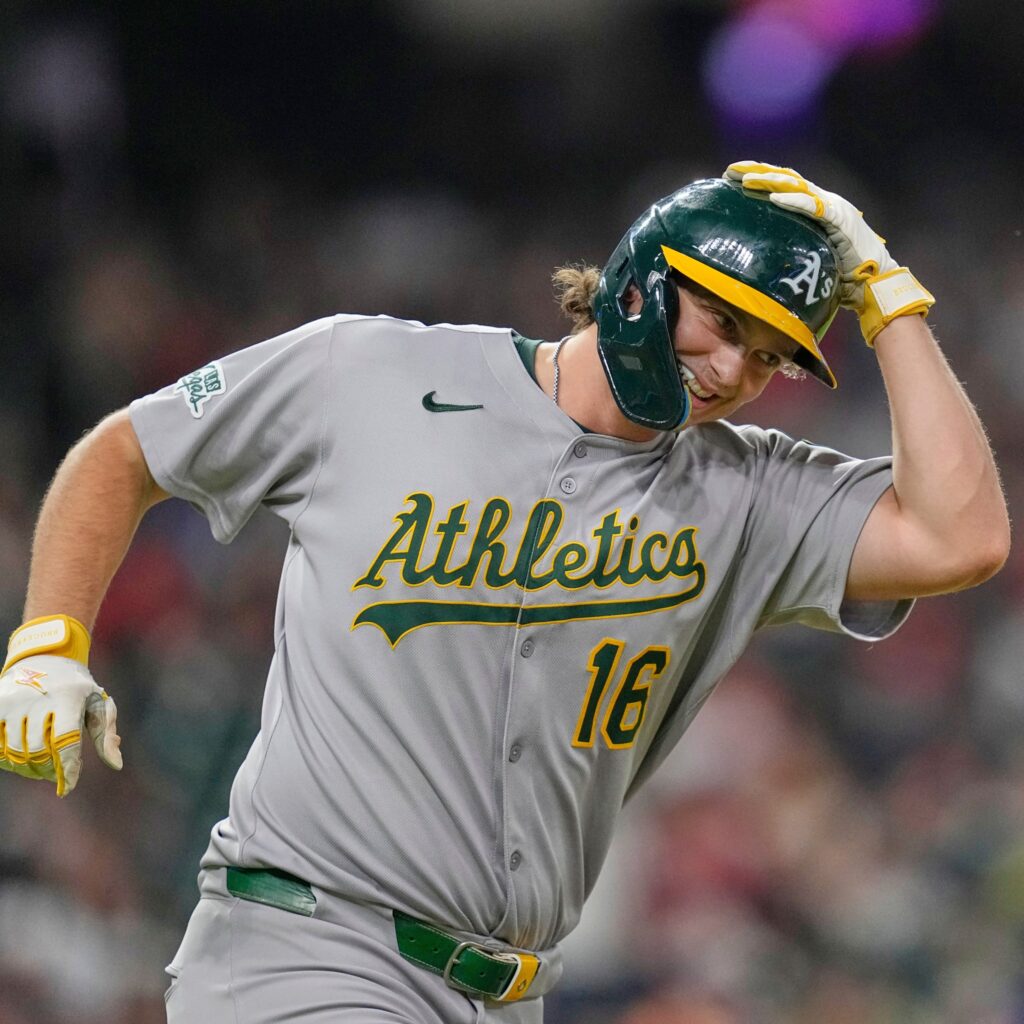 【影】MLB運動家柯茲打爆太空人 史上首位單場4轟新秀 – 芋傳媒 TaroNews