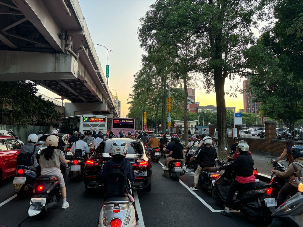 公館圓環改正交第3天 北市交通局：下班車流正常 – 芋傳媒 TaroNews